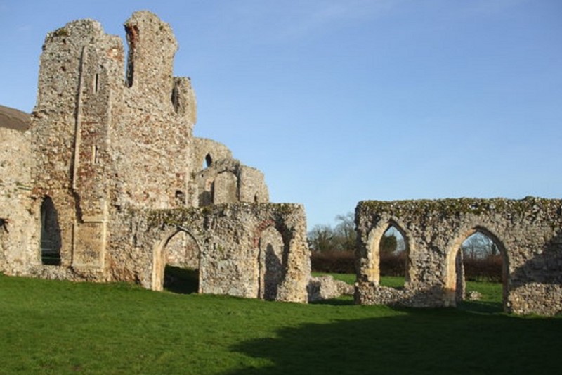 Leiston Abbey near Southwold | Corner Farm Holidays